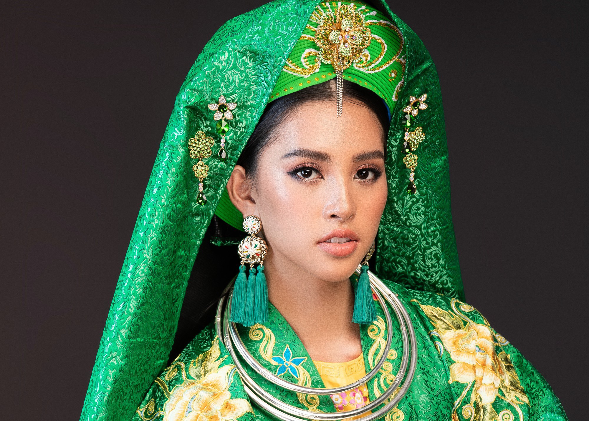 Trần Tiểu Vy bị BTC Miss World cấm sử dụng lửa trong phần thi tài năng ...